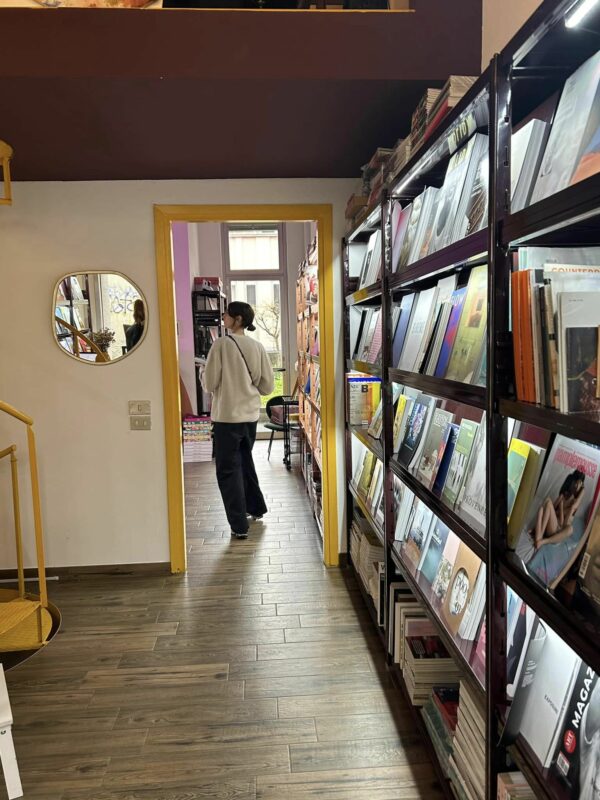 Frab's Magazine & More - MARIAND IN MILAN